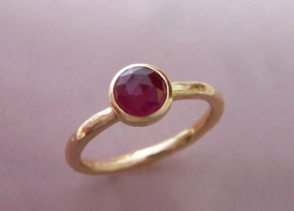 How to Know If You Are Buying A Genuine Ruby Ring | Genuine Ruby Rings